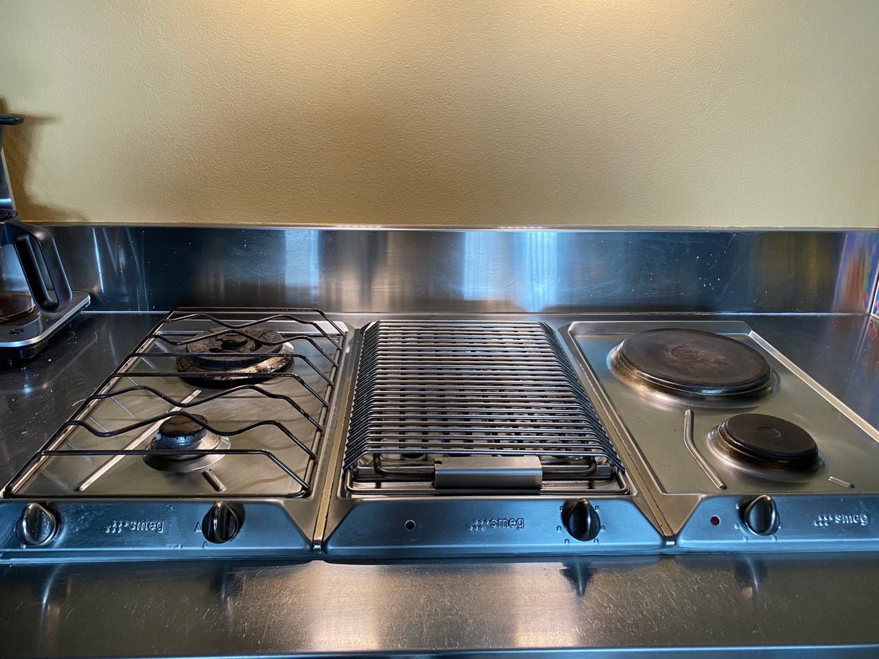 SMEG gass-/grill-/el- platetopp-elementer for innbygging | FINN-torget