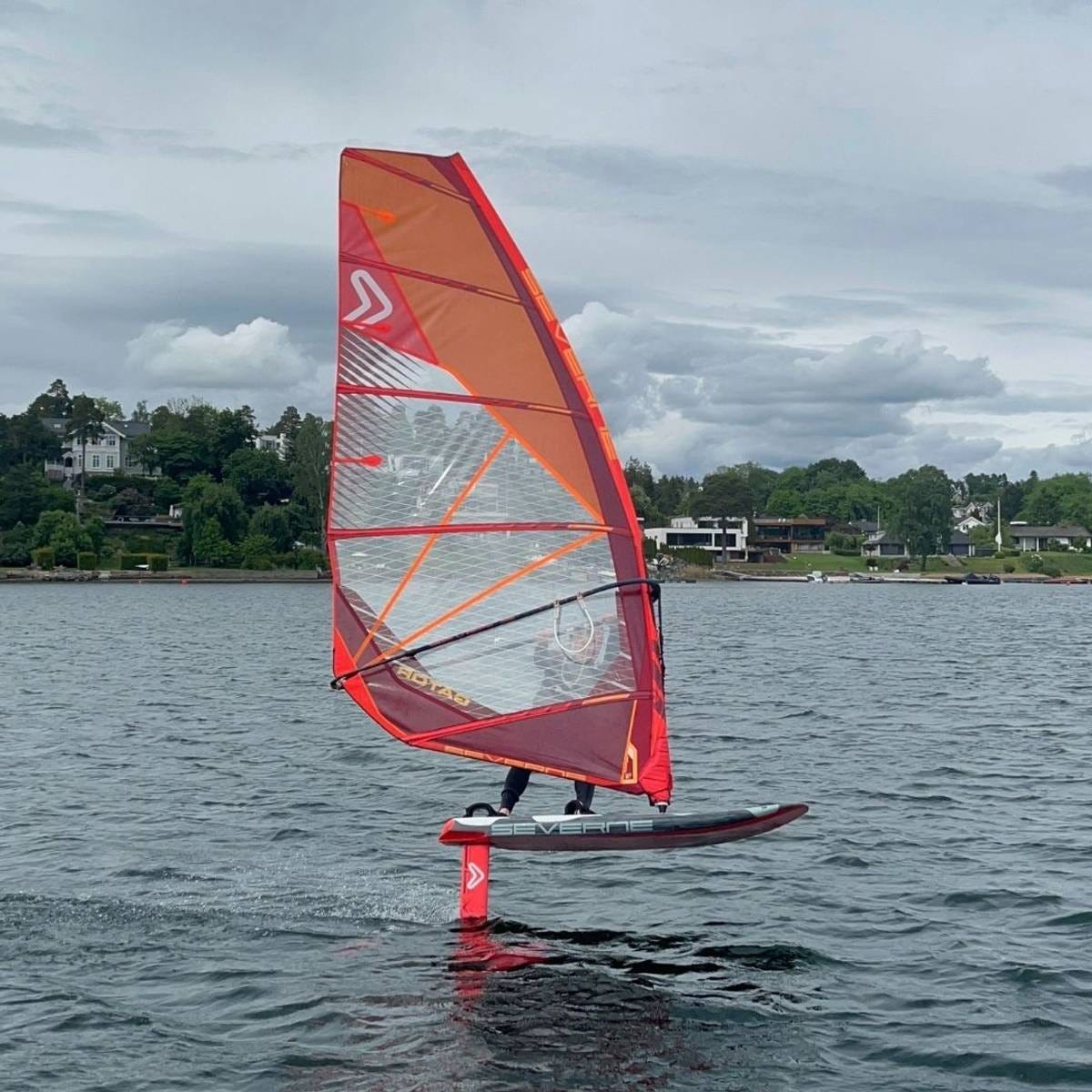 Severne Alien - Freeride foil brett tilbud | FINN torget