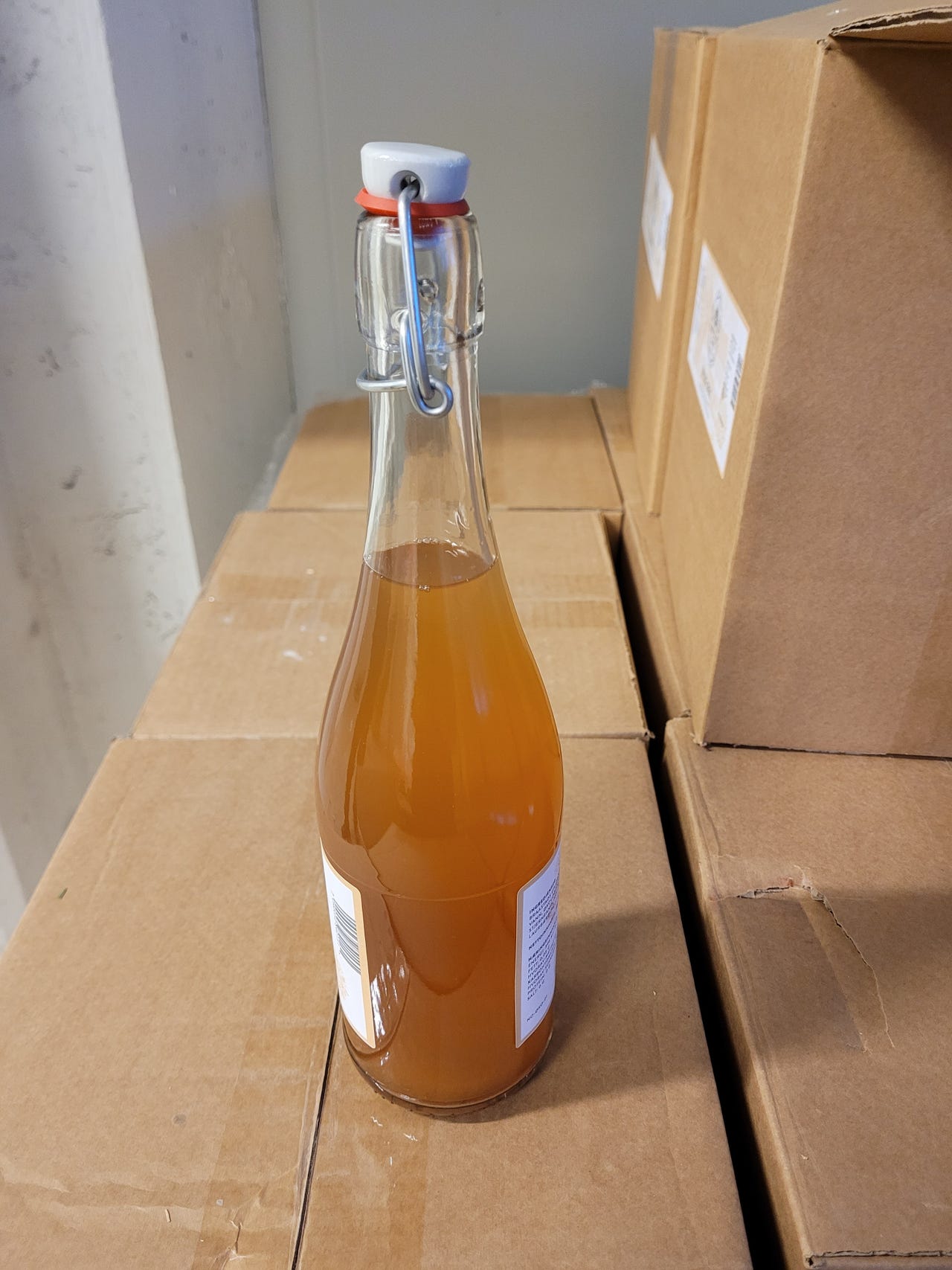 Glass flaske 0,75 lt | FINN-torget