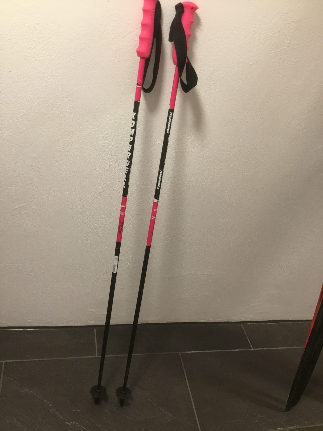 Komperdell slalom stav 115 cm lang | FINN torget