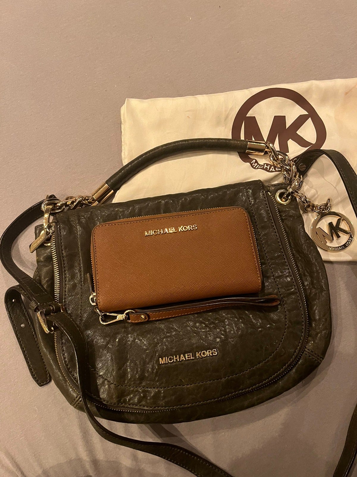 MK VESKE OG LOMMEBOK | FINN-torget