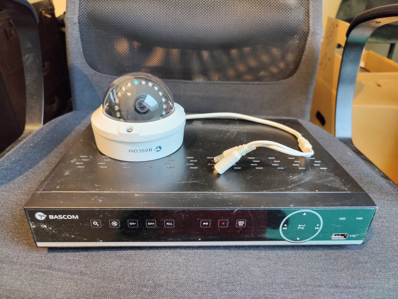 Bascom recorder med 4 overvåkningskameraer | FINN-torget