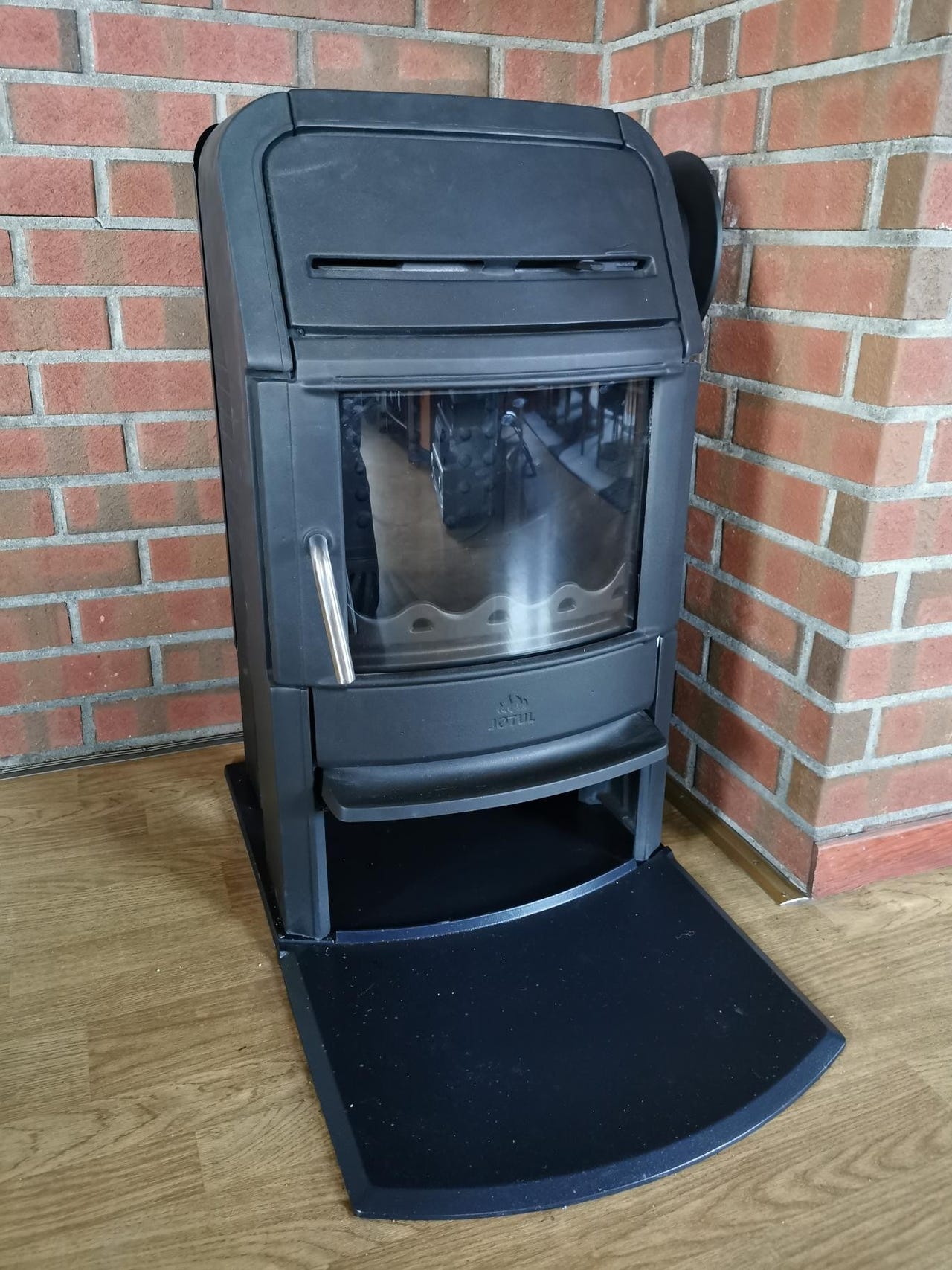 Jøtul vedovn Petite | FINN torget