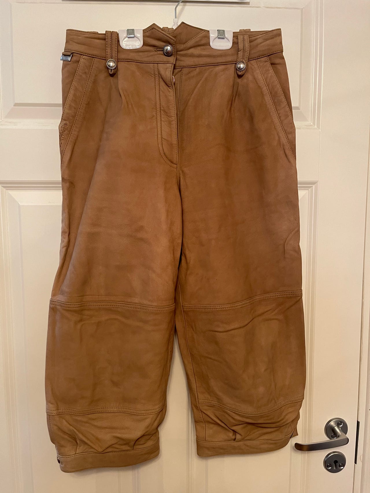 Skinn-nikkers til dame fra ODA of Norway størrelse S selges | FINN torget