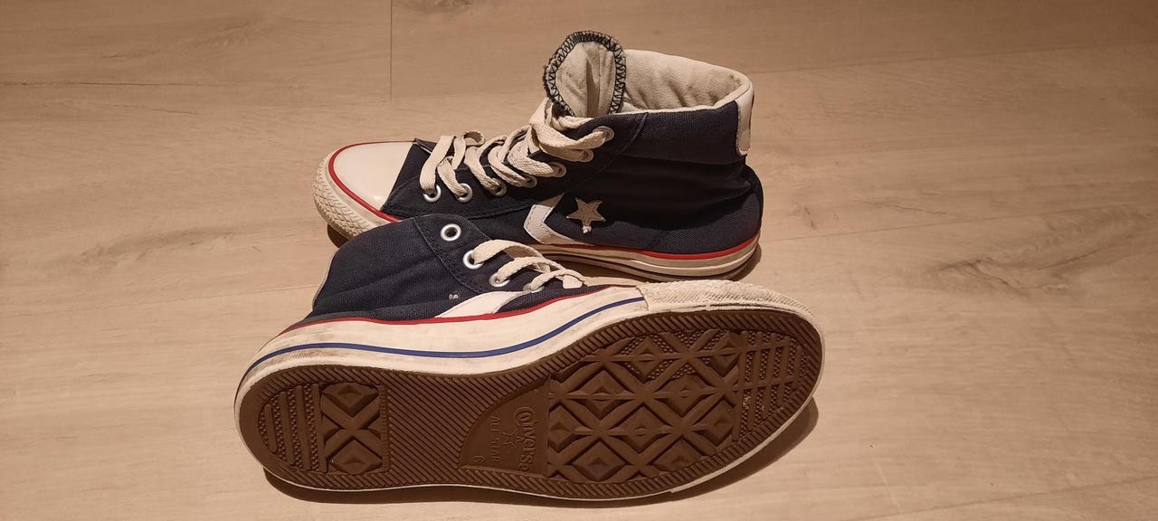 Converse str. 39 | FINN torget