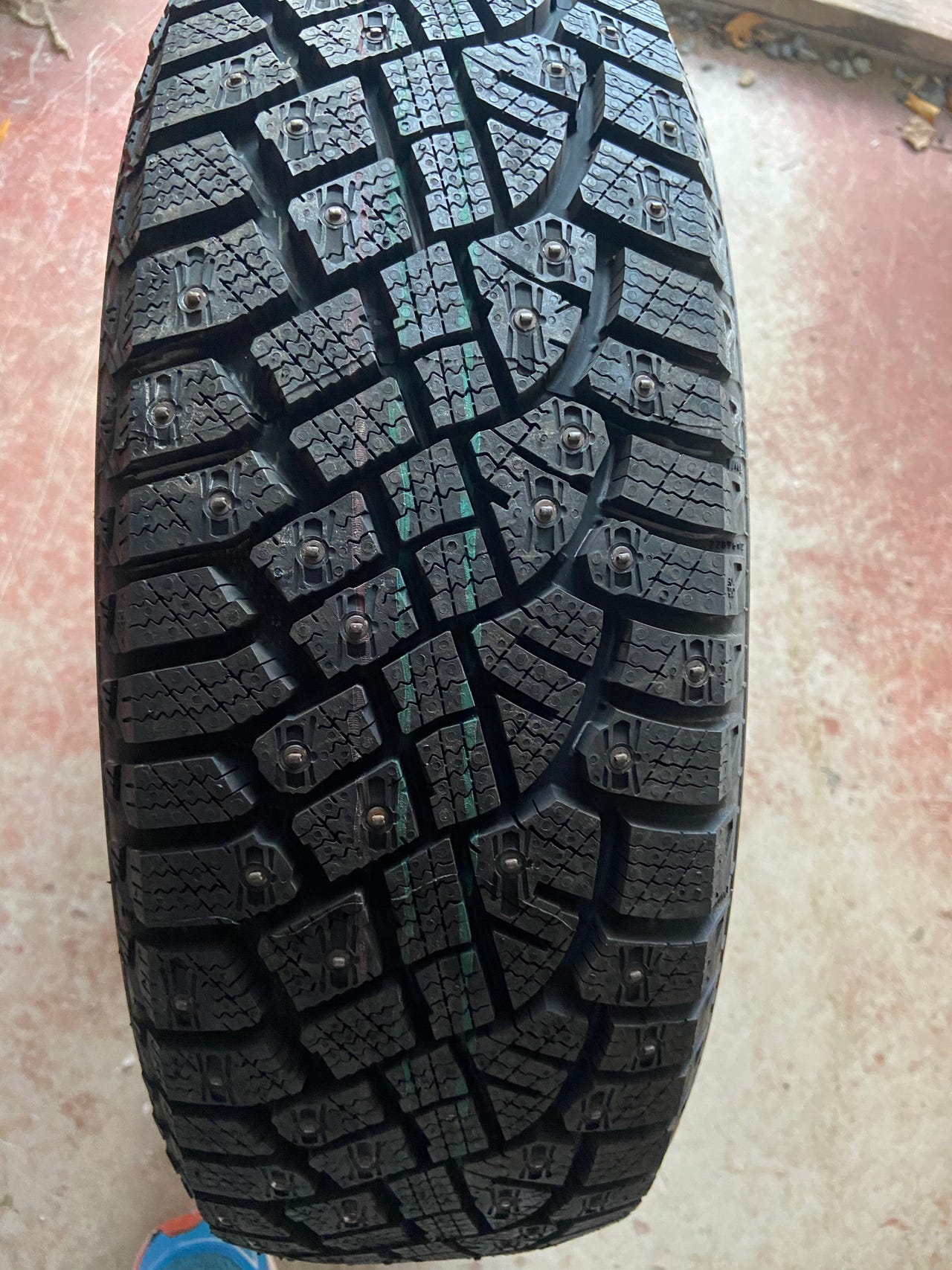 Continental Ice Contact 2 . 175/65 R14 86 T | FINN torget