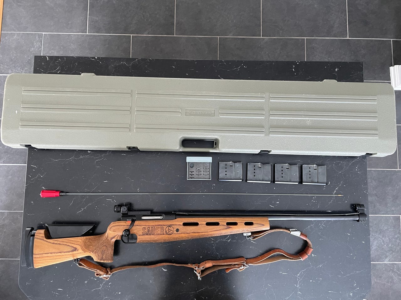 Sauer 200 STR, irisblender, koffert, jakke, bukse++ | FINN-torget