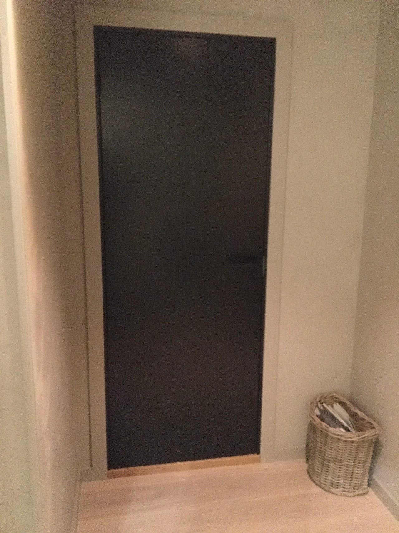 Scanflex Bris dempet sort dørblad 825x1940, 90x200cm | FINN torget