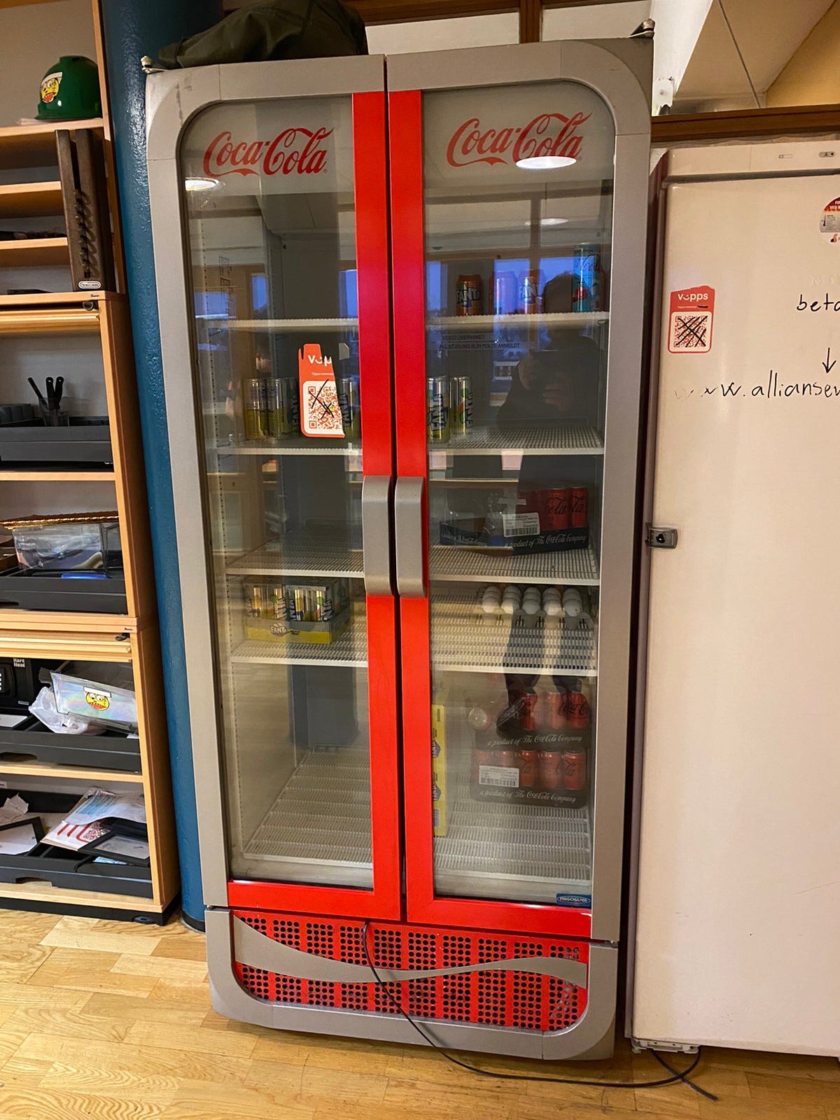 Cola kjøleskap | FINN torget