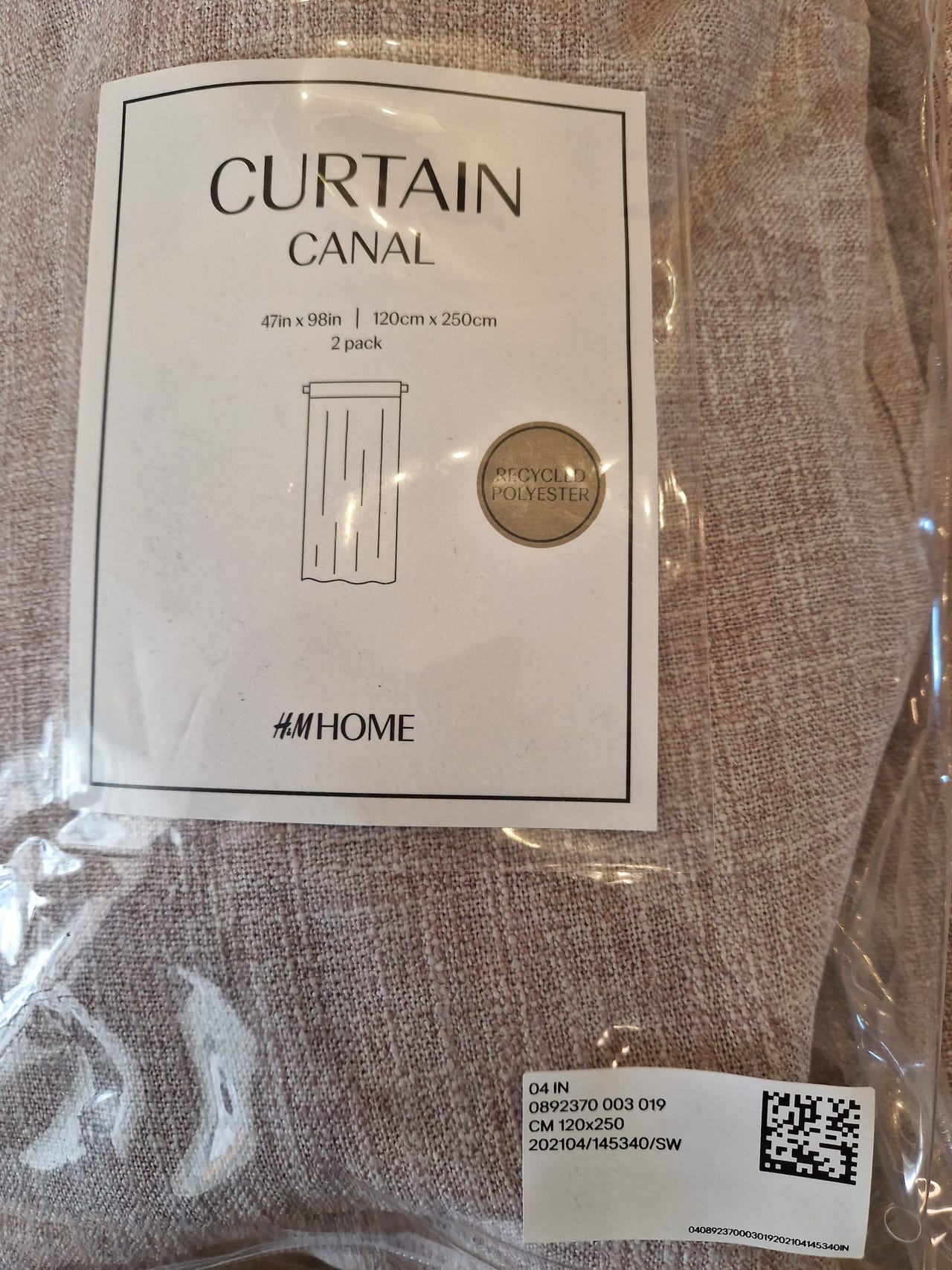 Nye gardiner fra HM Home i pudder-rosa 120x250 cm | FINN torget