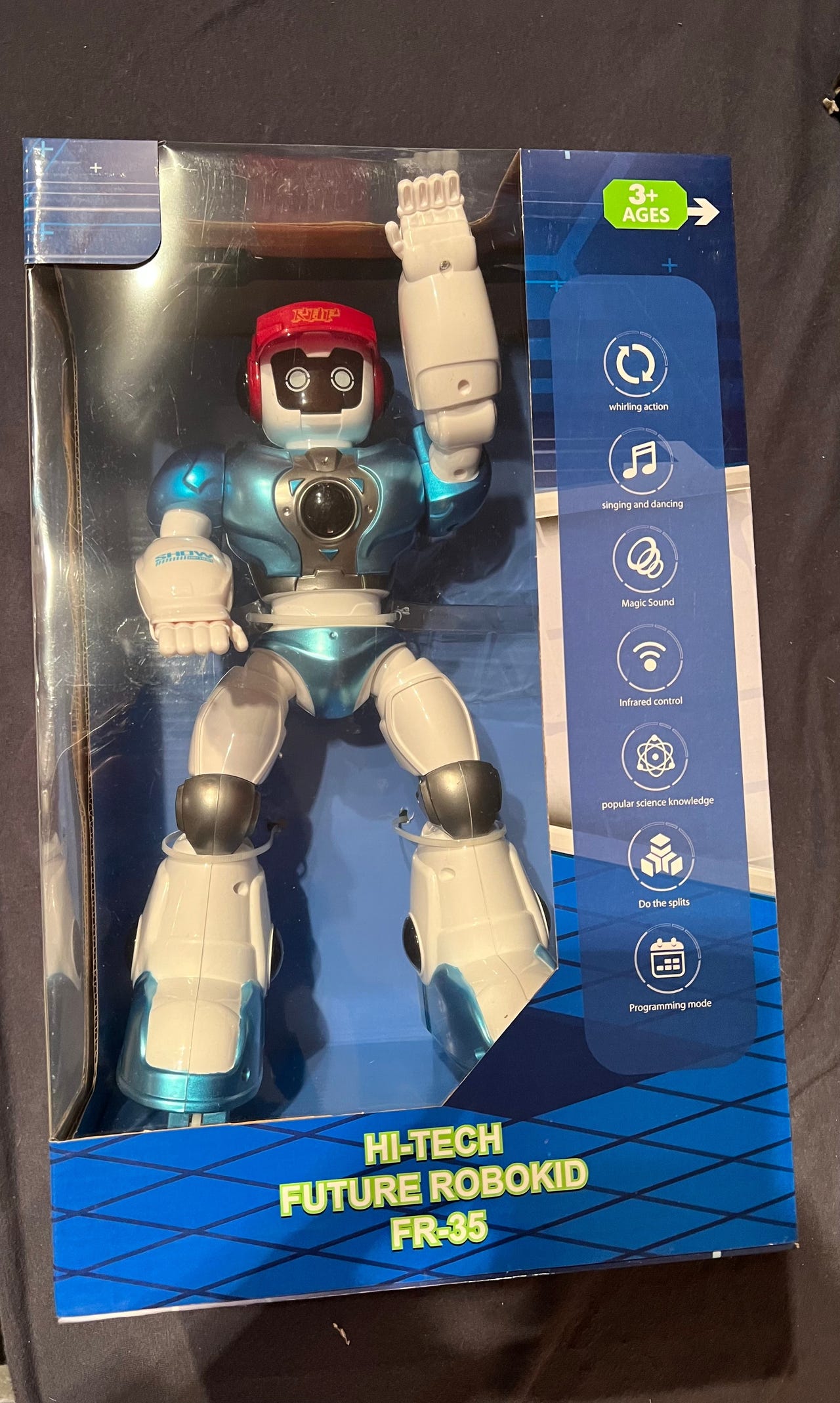 Hi-tech robot | FINN-torget