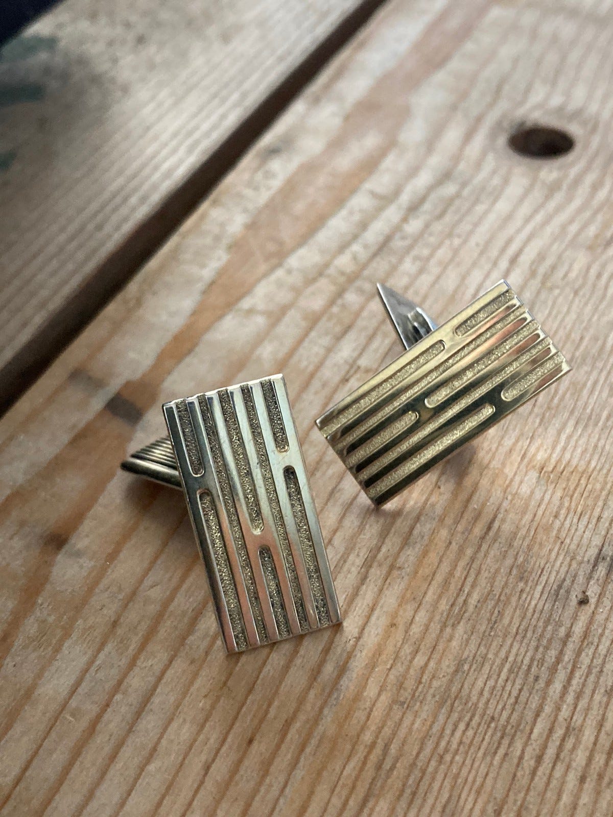 MANSJETT KNAPPER FRA IVOR T HOATH | FINN torget