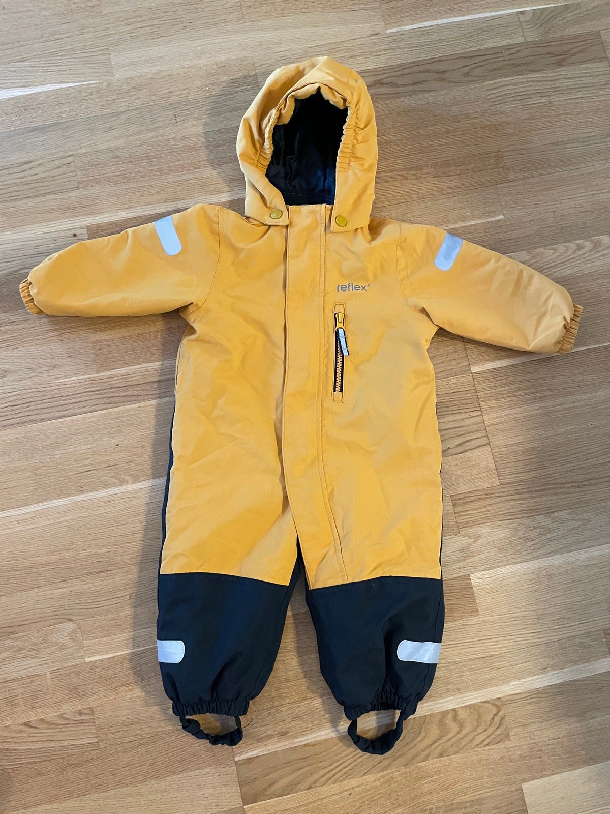 Gul vinterdress fra Reflex strl 80 | FINN torget