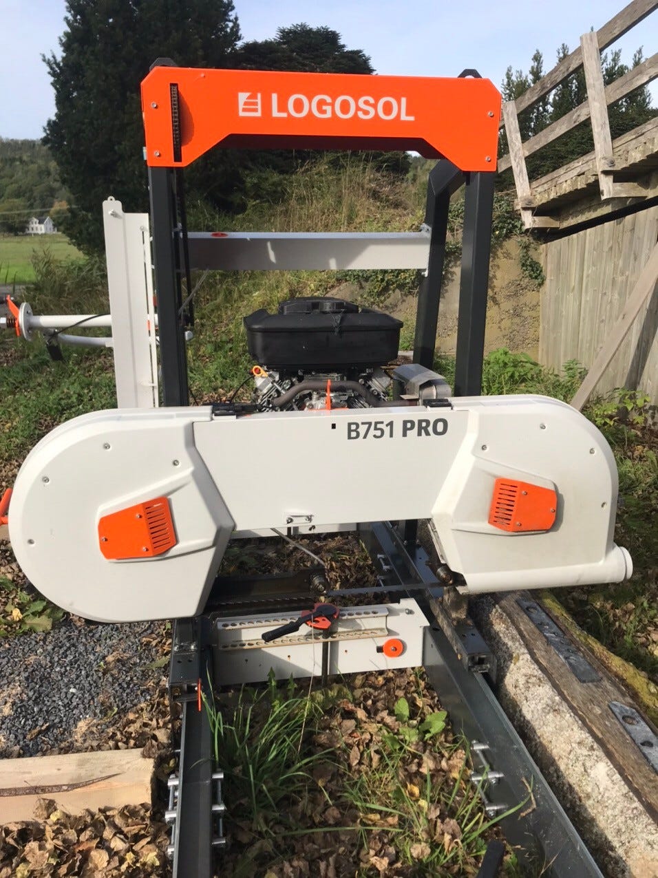 Sagbruk Logosol B751 PRO til salgs. Ny pris! 18 HK B&S Vanguard | FINN ...