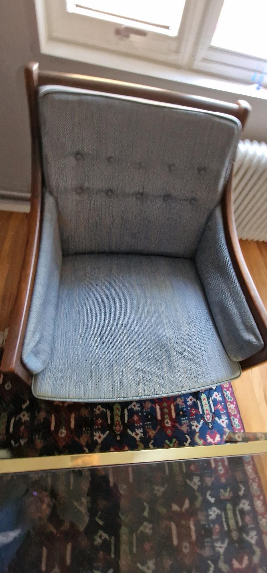 Vatne møbler klassisk 3 seter pluss lenestol. Salongbord. | FINN torget