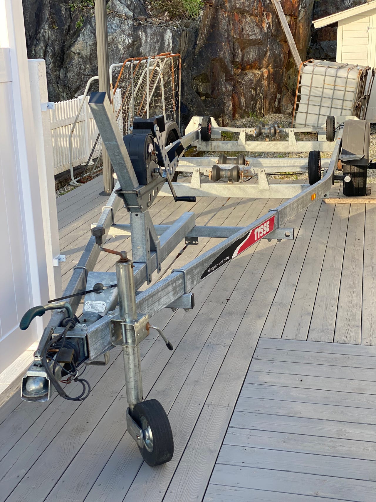 Tysse båthenger modell 6257- max 20 fot/992 kg | FINN torget