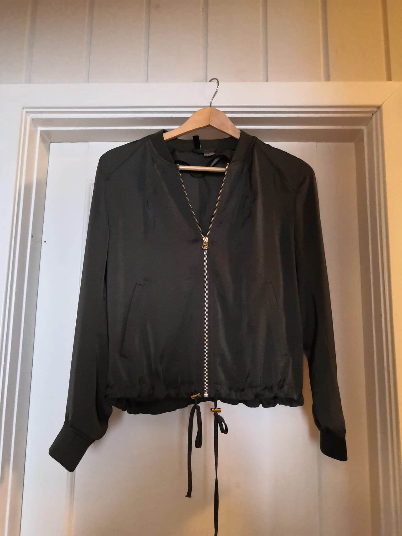 Tynn jakke str 40 | FINN-torget