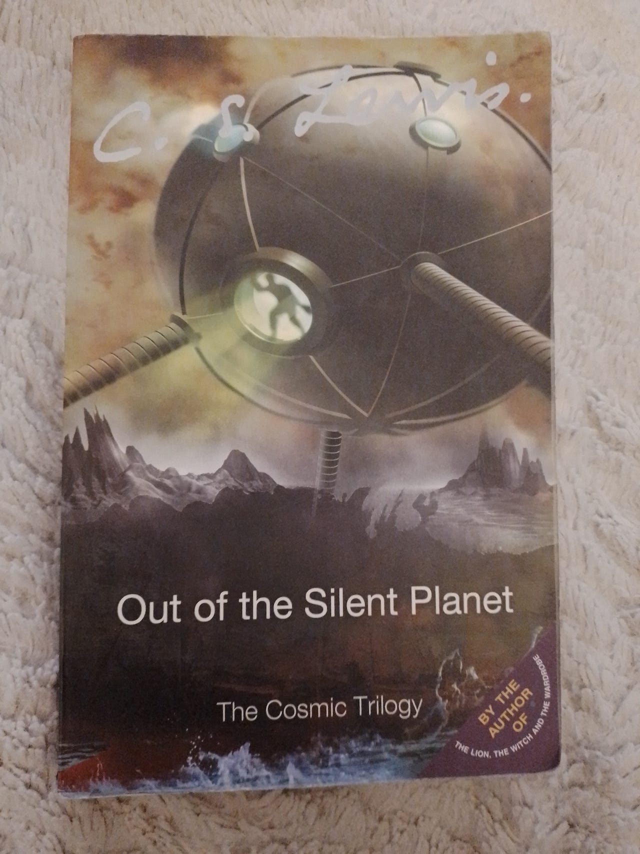 OUT OF THE SILENT PLANET - C. S. Lewis | FINN torget