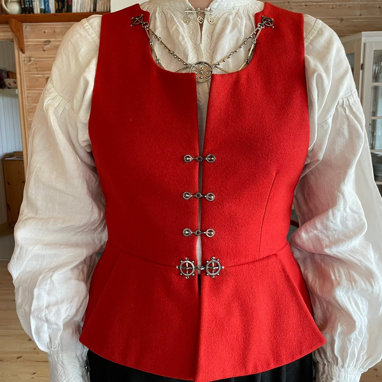 Finnmarksbunad (komplett) | FINN-torget