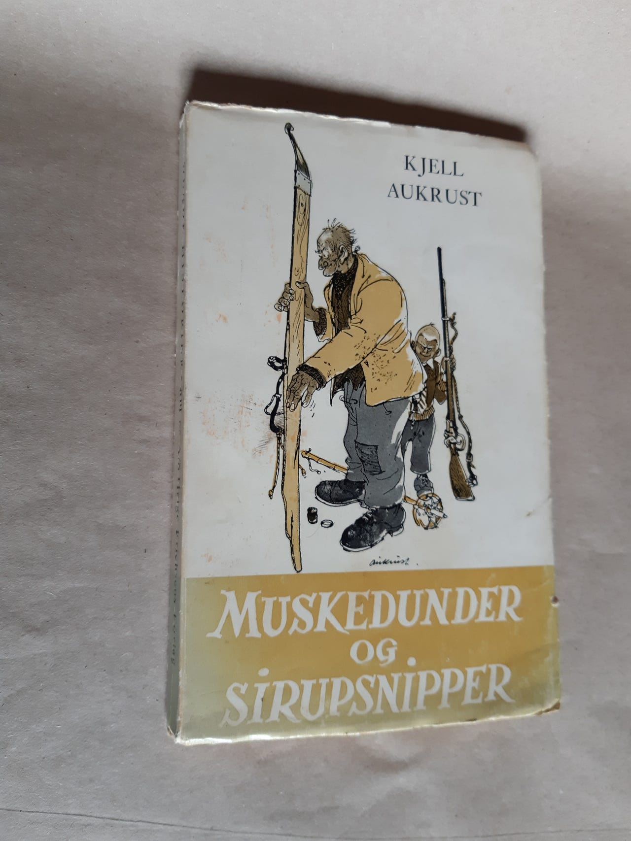 Muskedunder og sirupsnipper: en vinterhistorie | FINN-torget