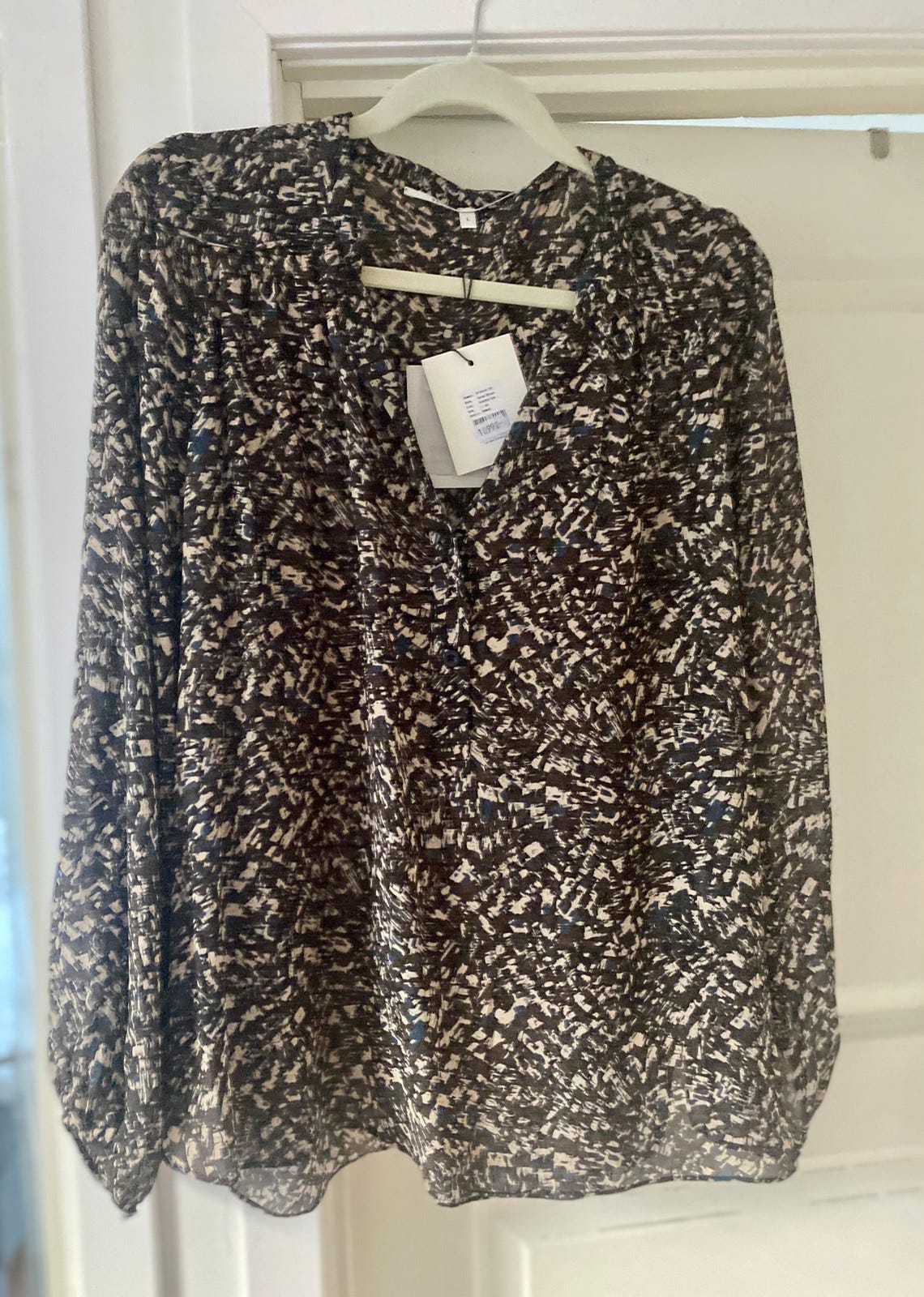Bluse fra Second female Str L | FINN-torget