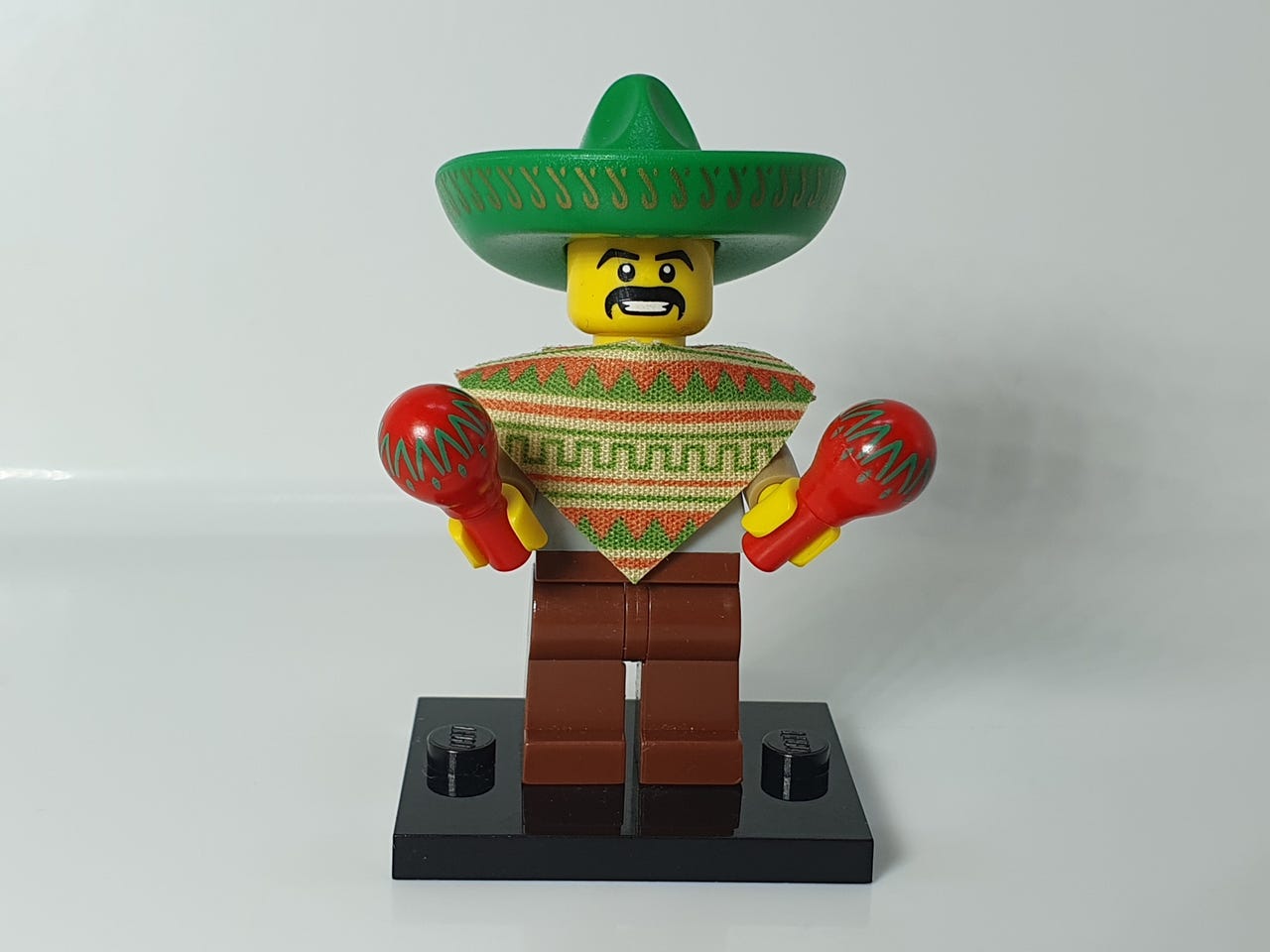 LEGO Mariachi / Maraca Man | CMF Series 2 (col02-1) | FINN torget