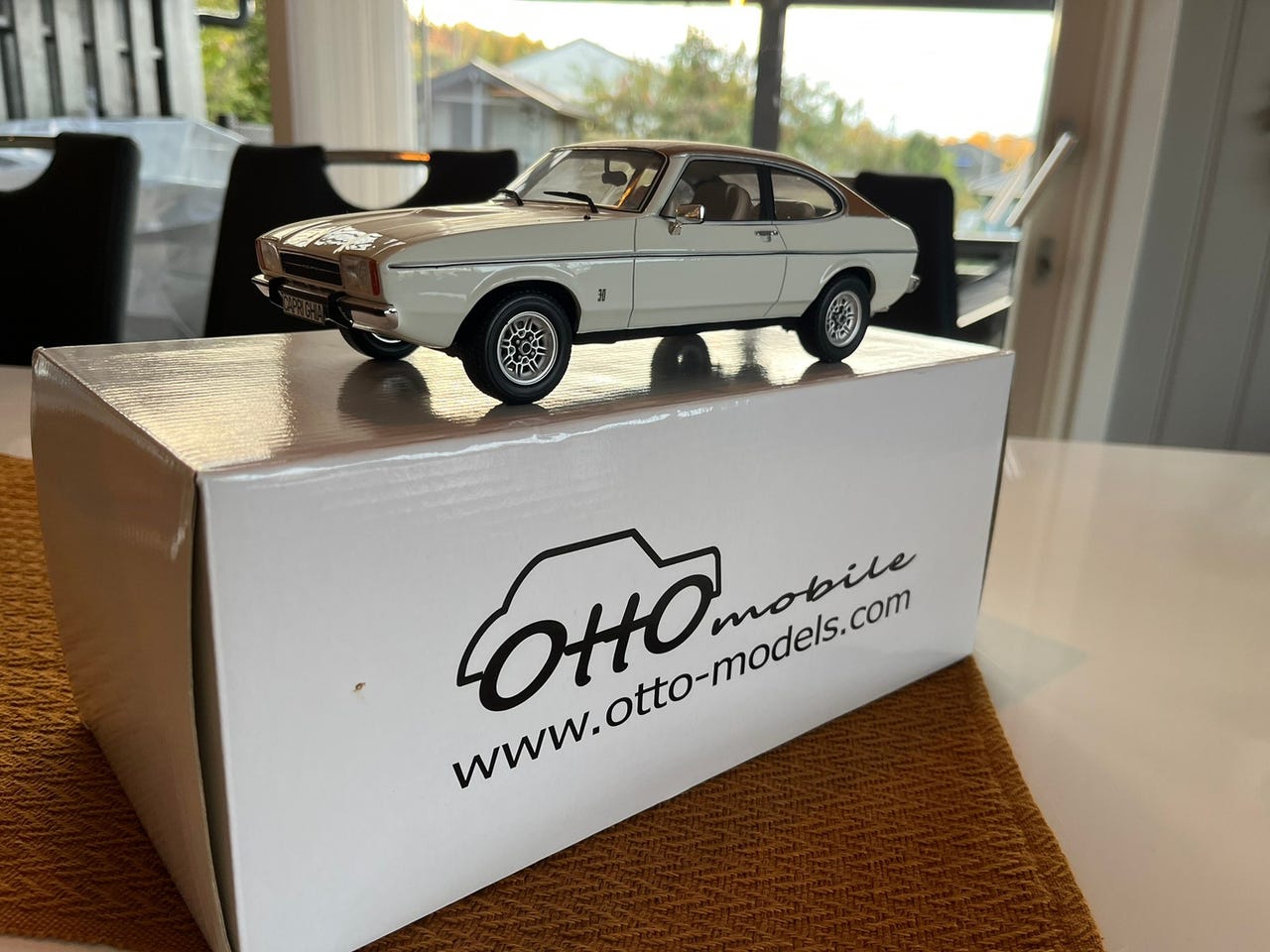 Super Flott Modell/Samleobjekt/Otto Ford Capri MK 2 scala 1:18 | FINN ...