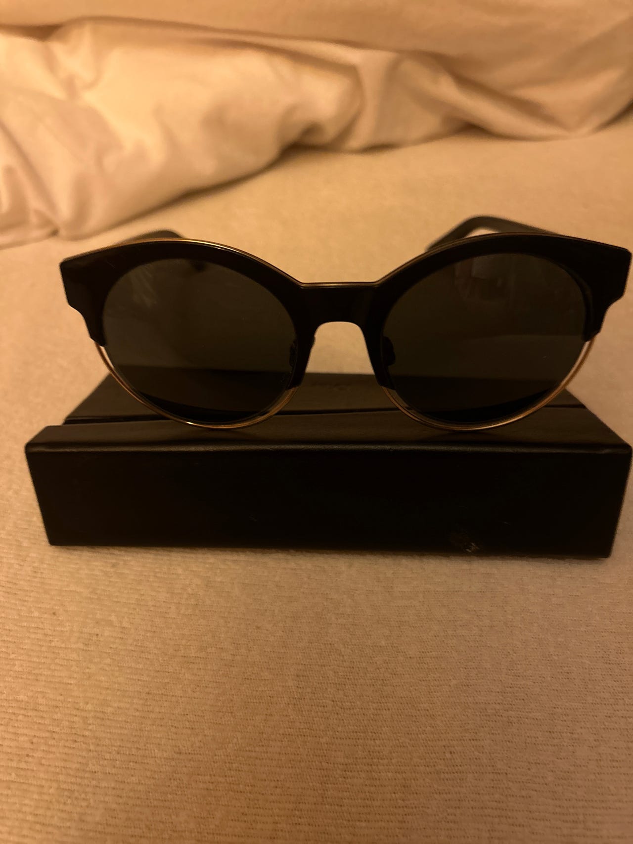 Dior solbriller | FINN-torget