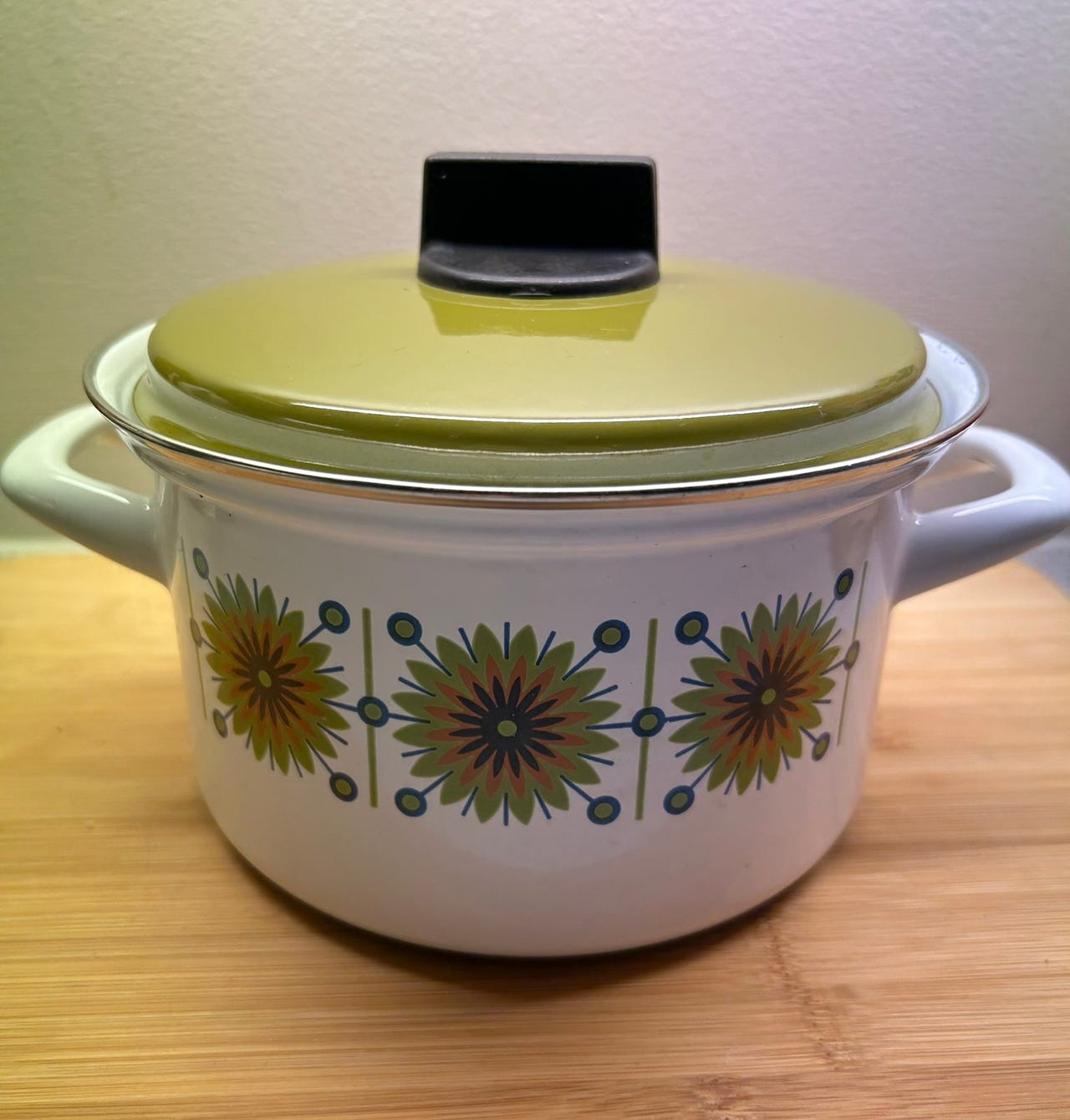 Retro kasserolle/gryte 1,7 l | FINN torget