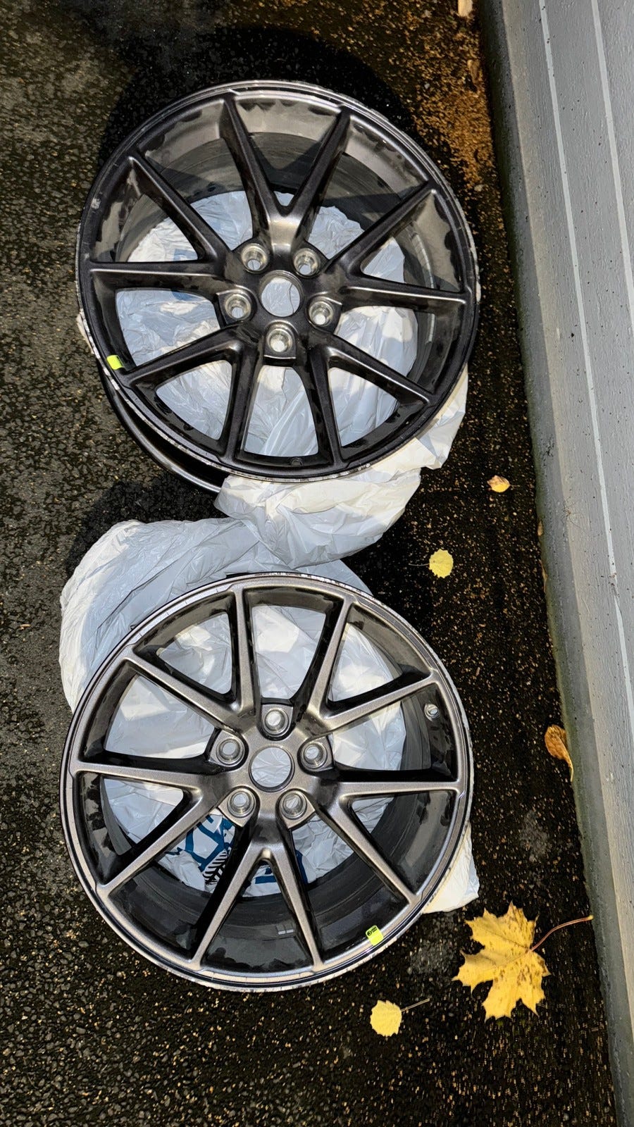 Originale felge 18’’ fra tesla modell 3 | FINN-torget