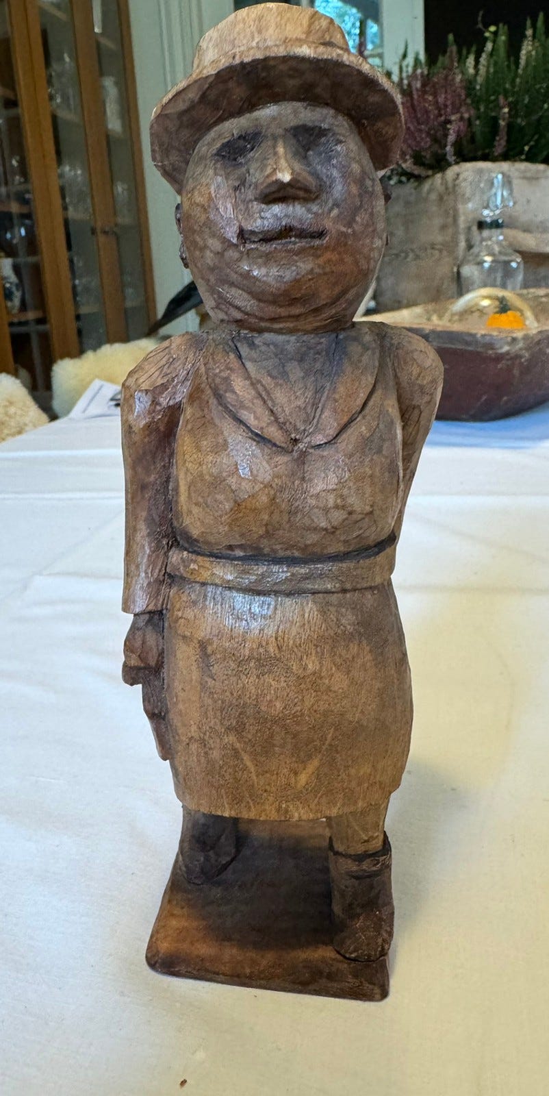 Trefigur / treskurd / kunsthåndverk | FINN-torget