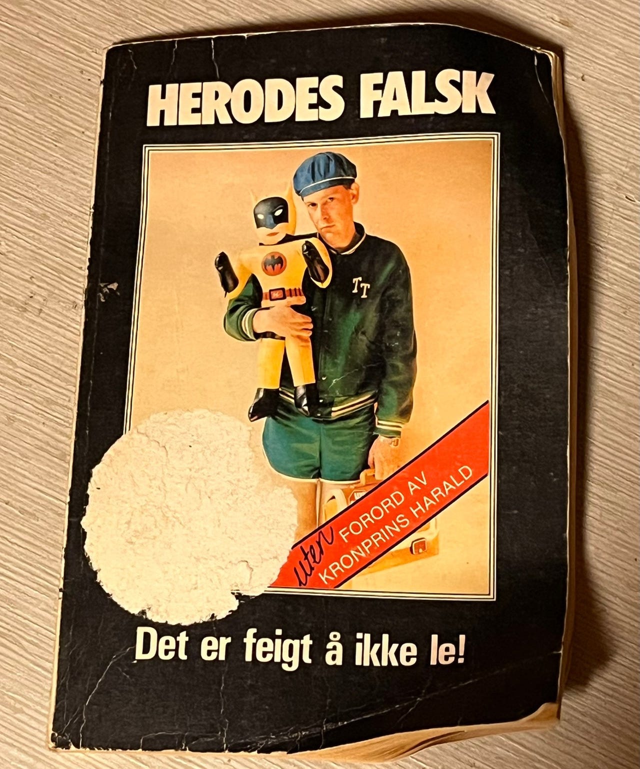 Herodes Falsk - Det er feigt å ikke le | FINN-torget