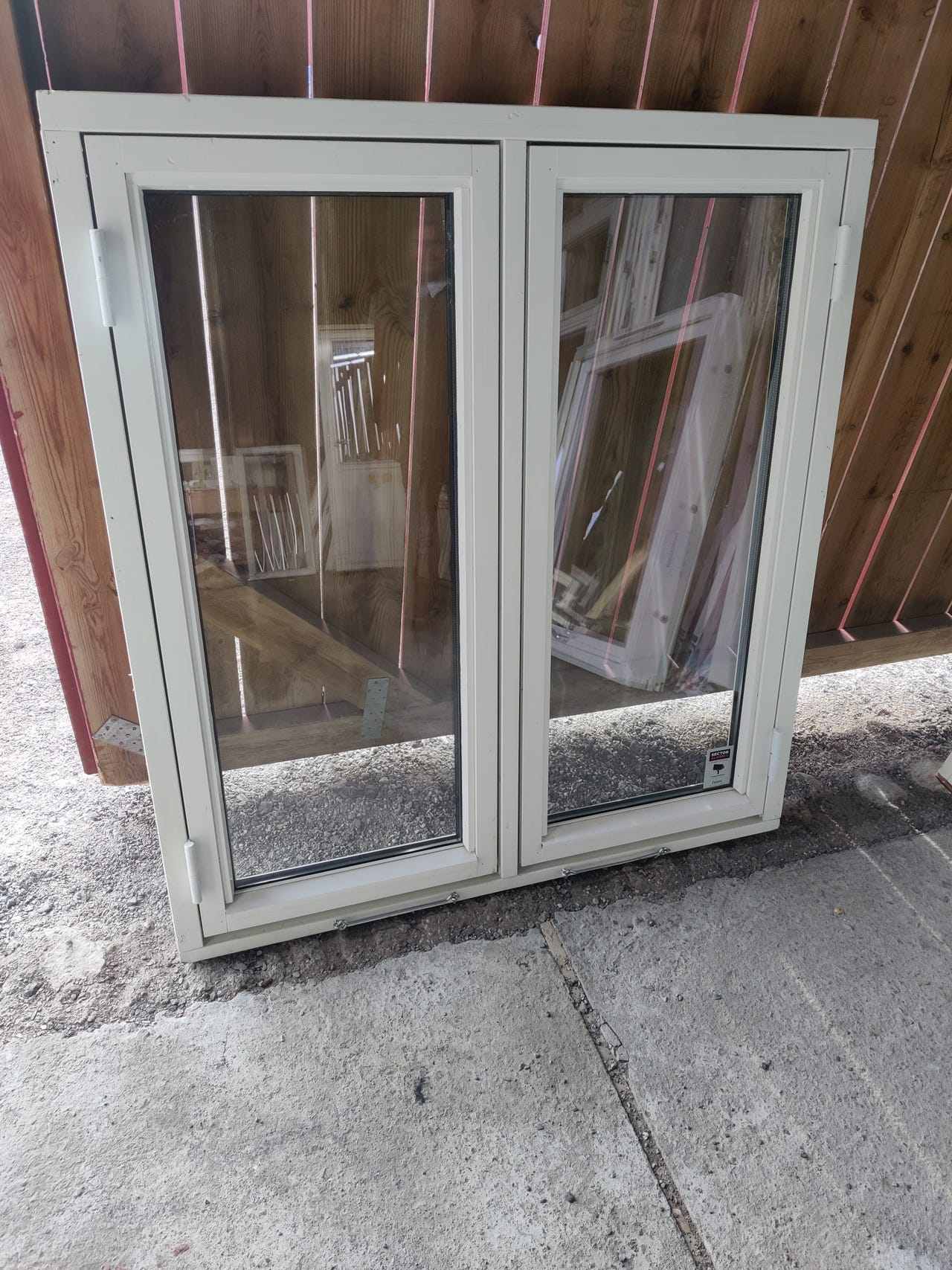 Dobbel fags vindu 110x120 med energi glass | FINN torget