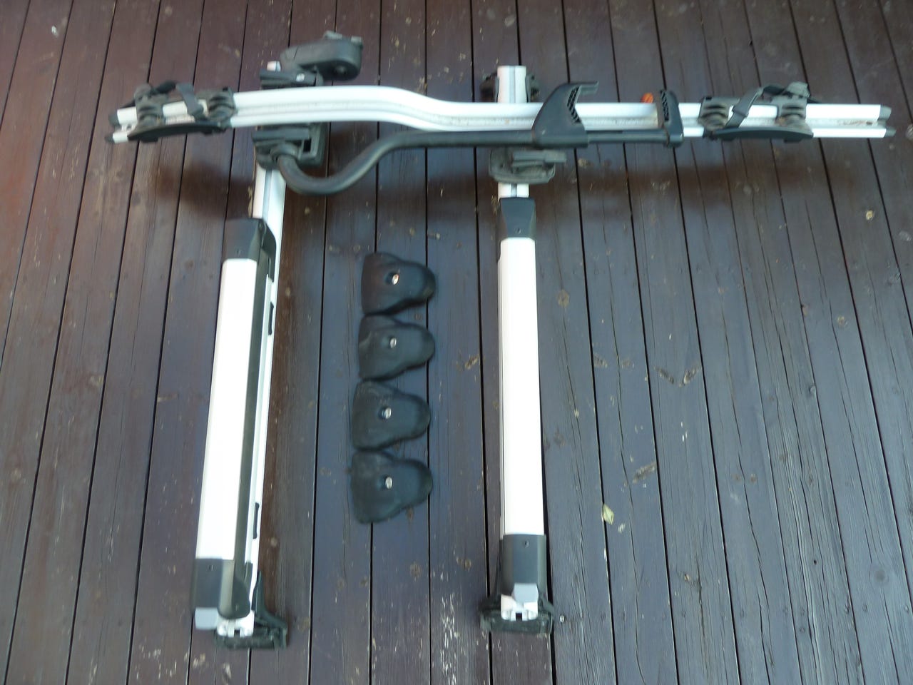 Thule takstativ for 4 par ski og 1 sykkel | FINN torget