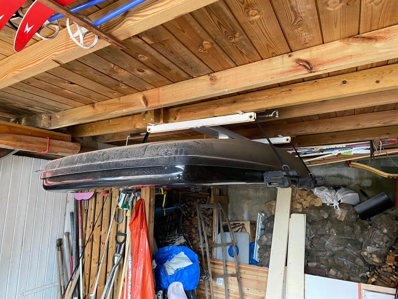 Skiguard 850 Takboks med Thule takstativ og oppheng | FINN-torget