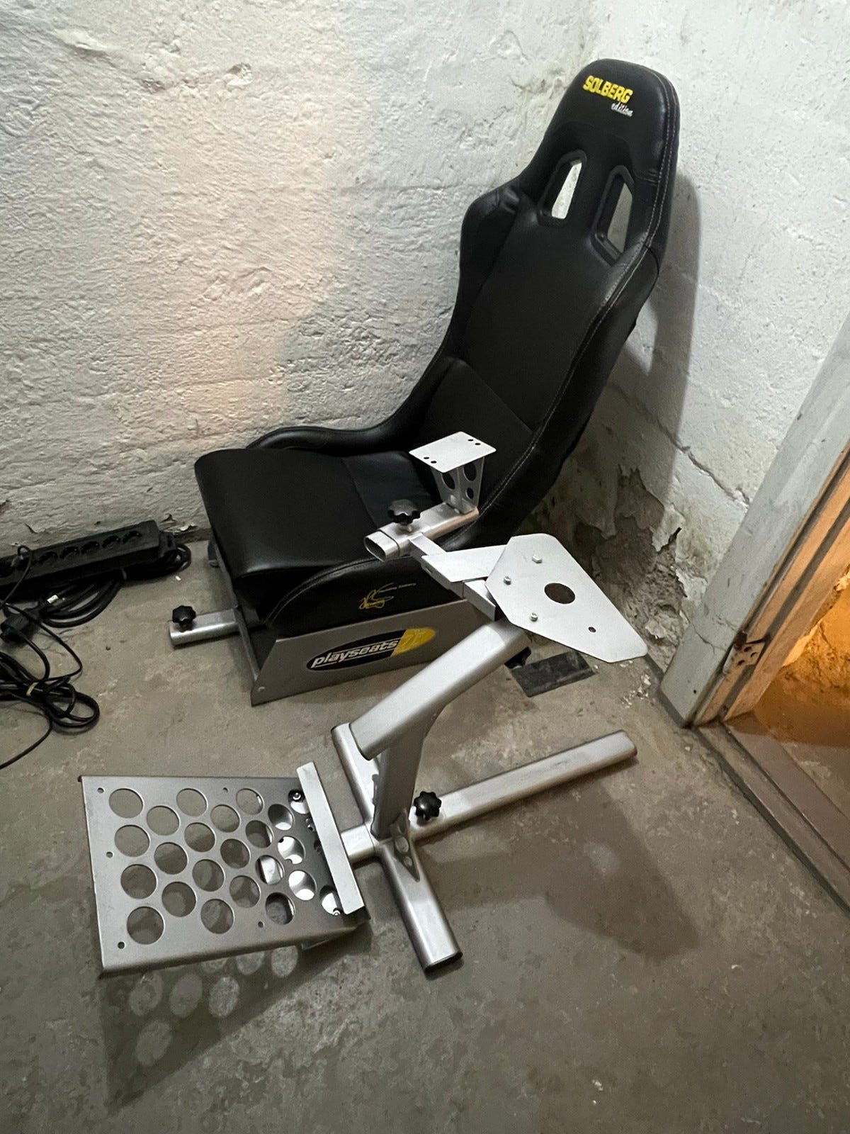 Playseat SOLBERG EDITION (skinn) | FINN torget