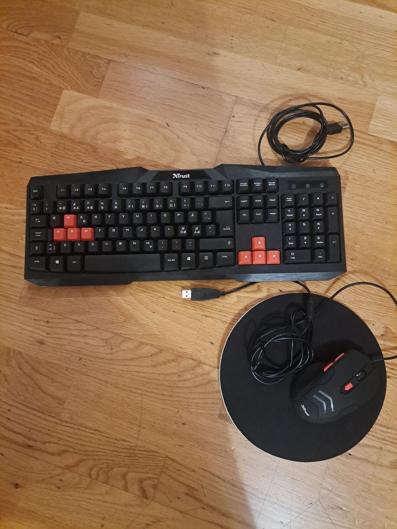 Kult Trust keyboard, mus og matte til gaming | FINN torget