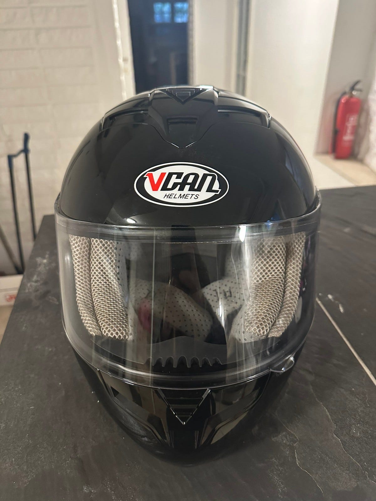 VCAN HELMETS | FINN-torget
