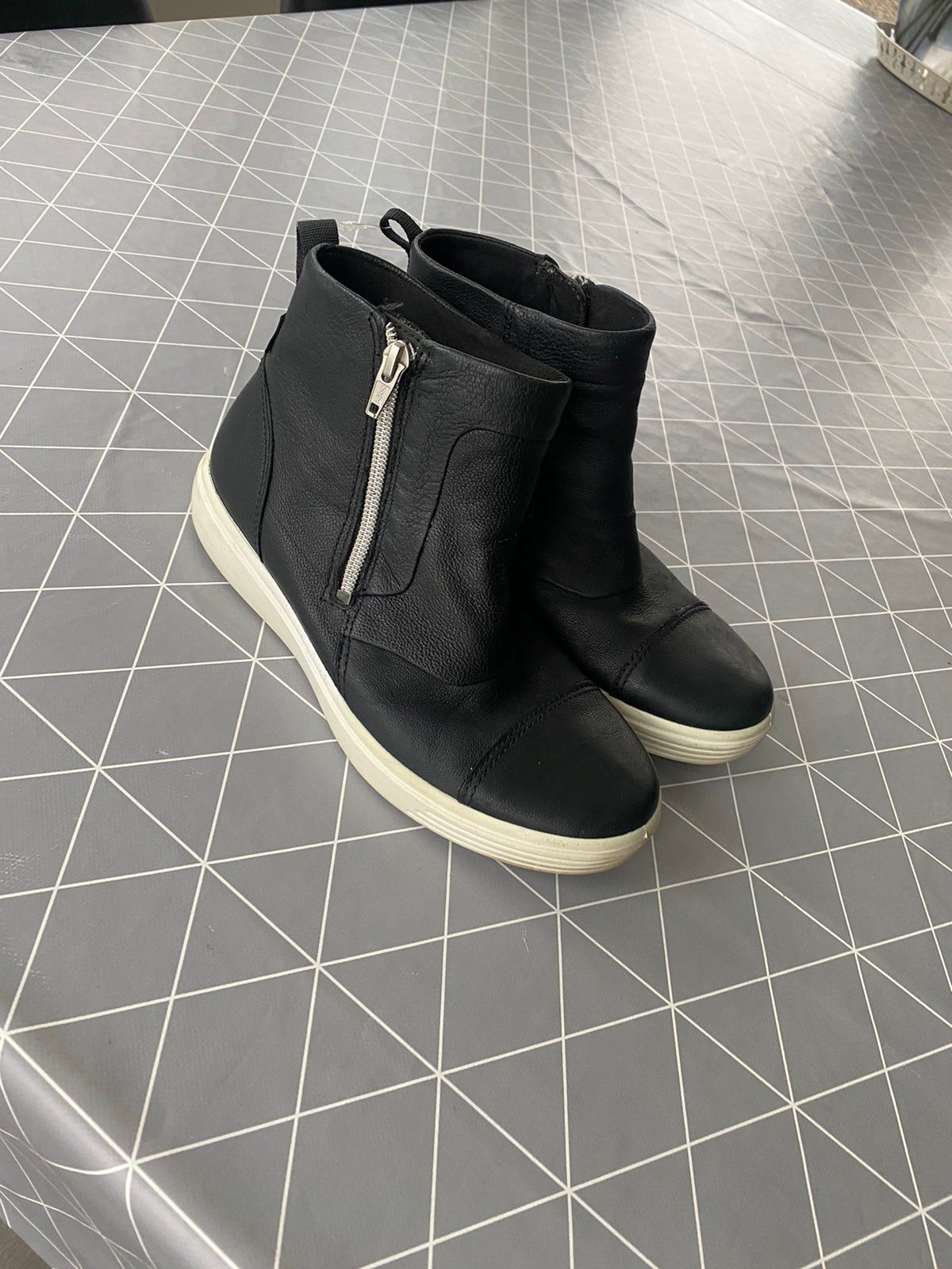 Ecco gortex sko med glidelås 37 | FINN torget