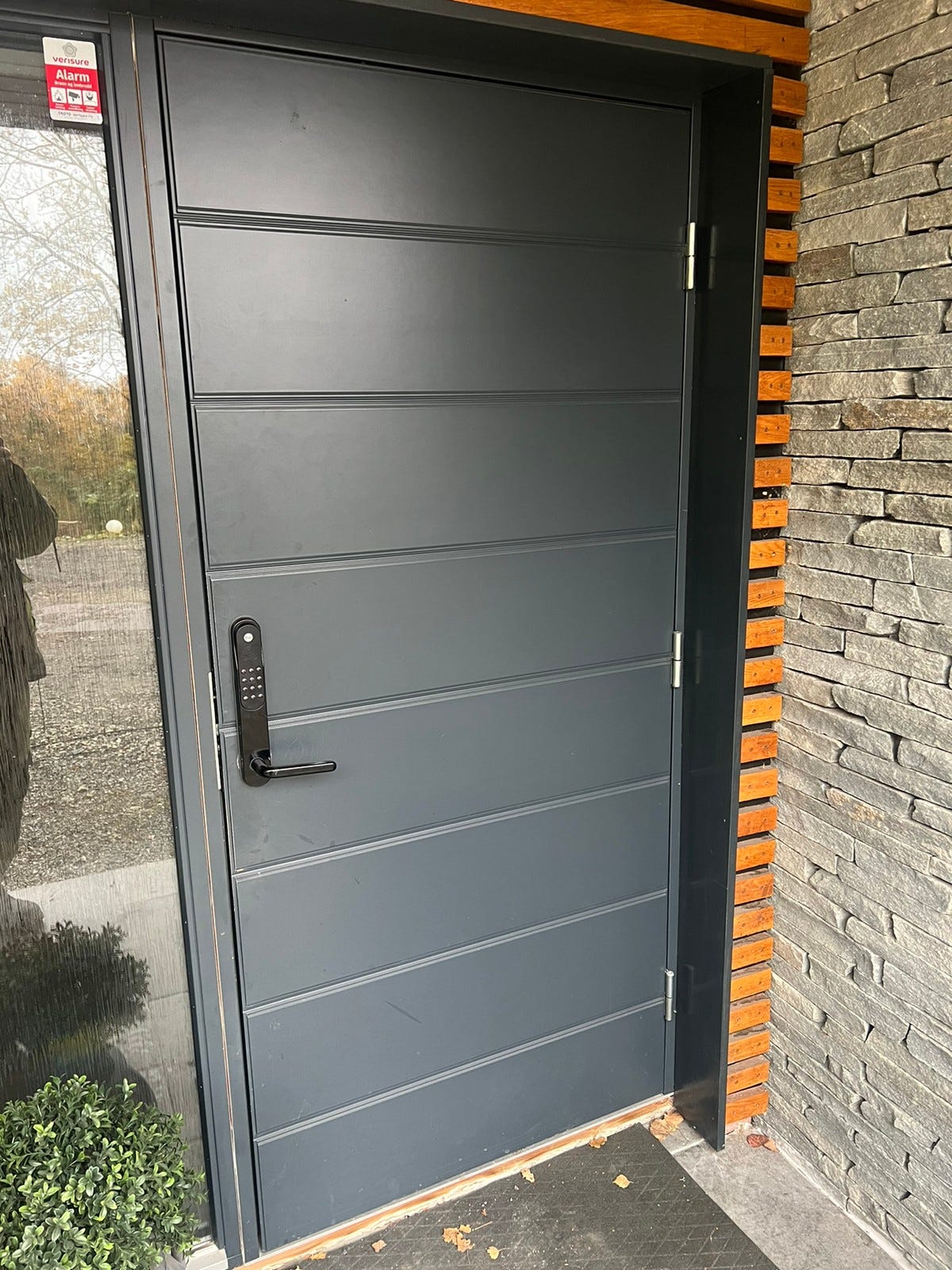 Tun 509 Ytterdør 99 x 209 farge RAL 7016 | FINN-torget