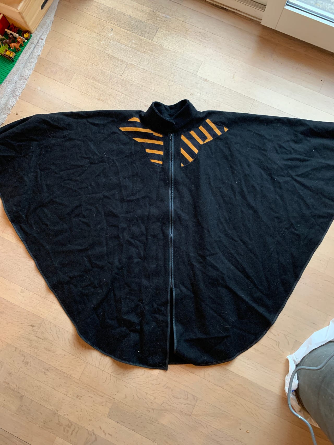 kostyme kappe | FINN torget