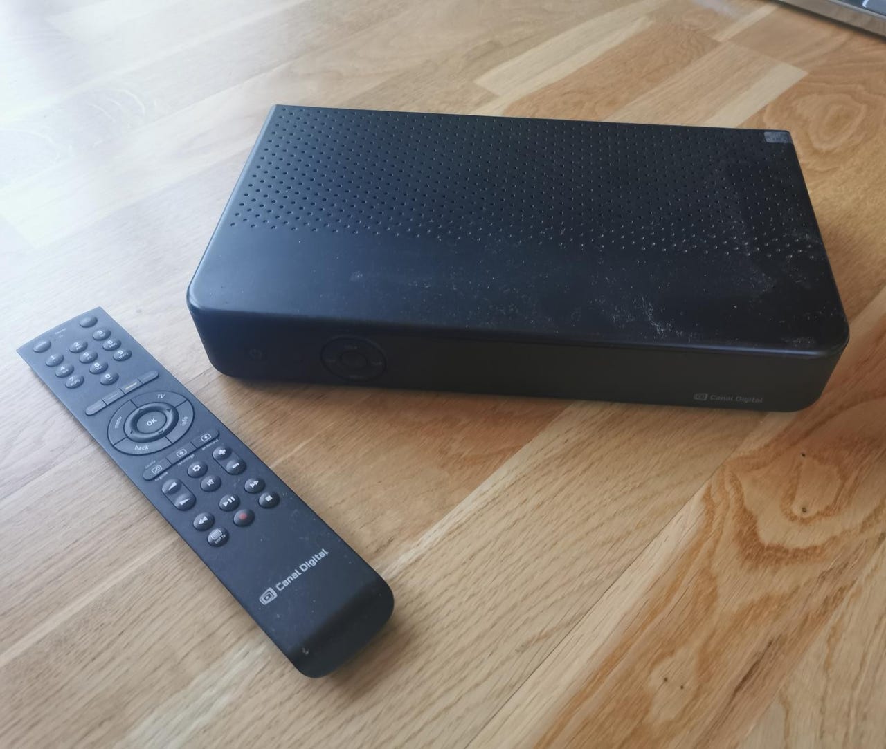 Dekoder fra Allente med fjernkontroll | FINN torget