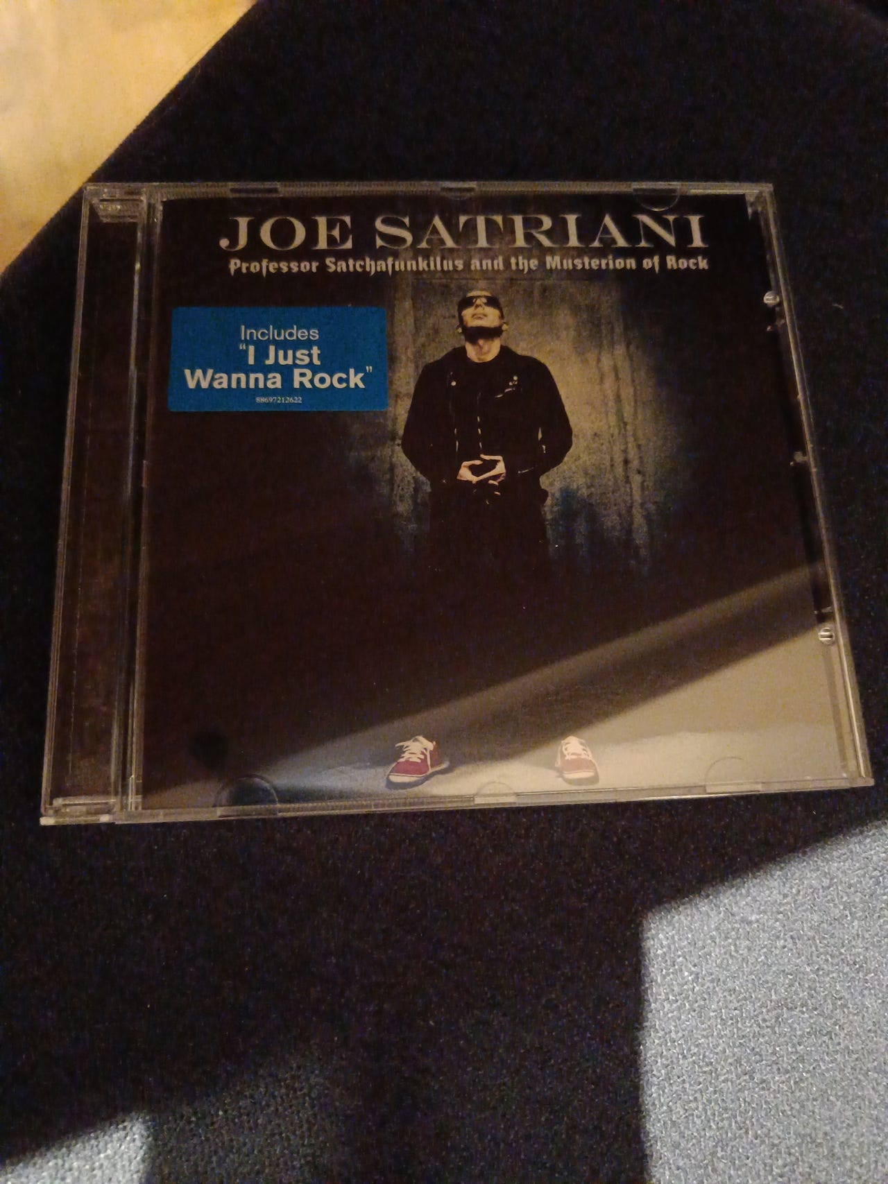 Joe Satriani - Professor Satchafunkilus and the Musterion of Rock ...