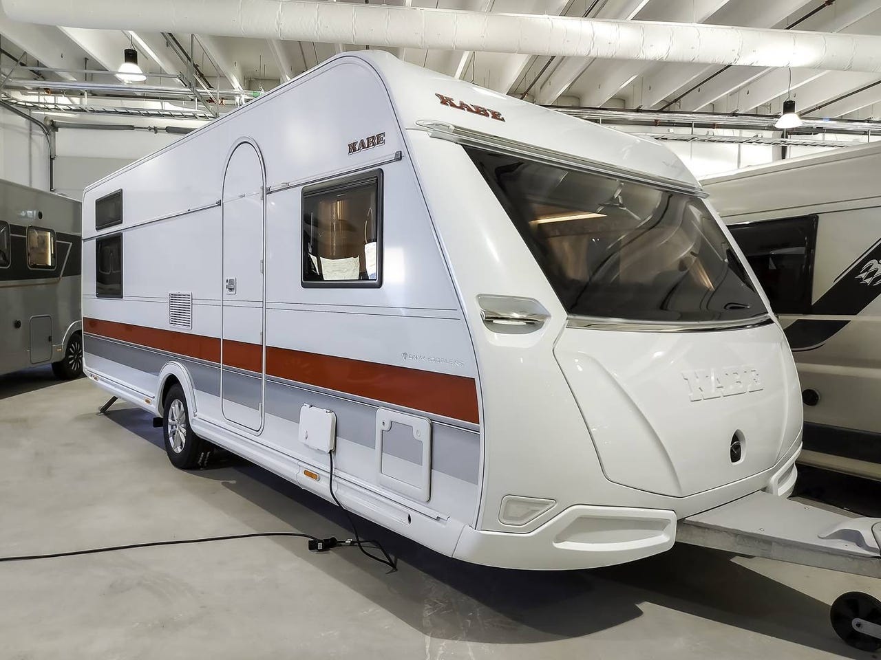 Selge campingvogn: KABE ONYX 630 GLE KS - 2023 - Soveplasser 4 - Egenvekt 1 743 kg | FINN.no