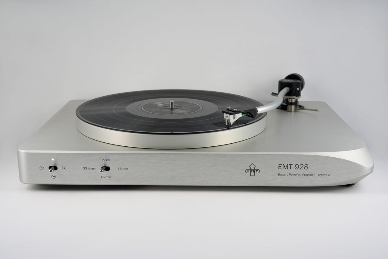 EMT 928 II med EMT 909HI tonearm | FINN-torget