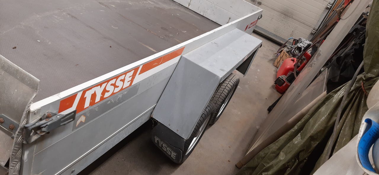 Tysse Mako lift hev senk maskintilhenger 3500kg, 2900kg nyttelast ...