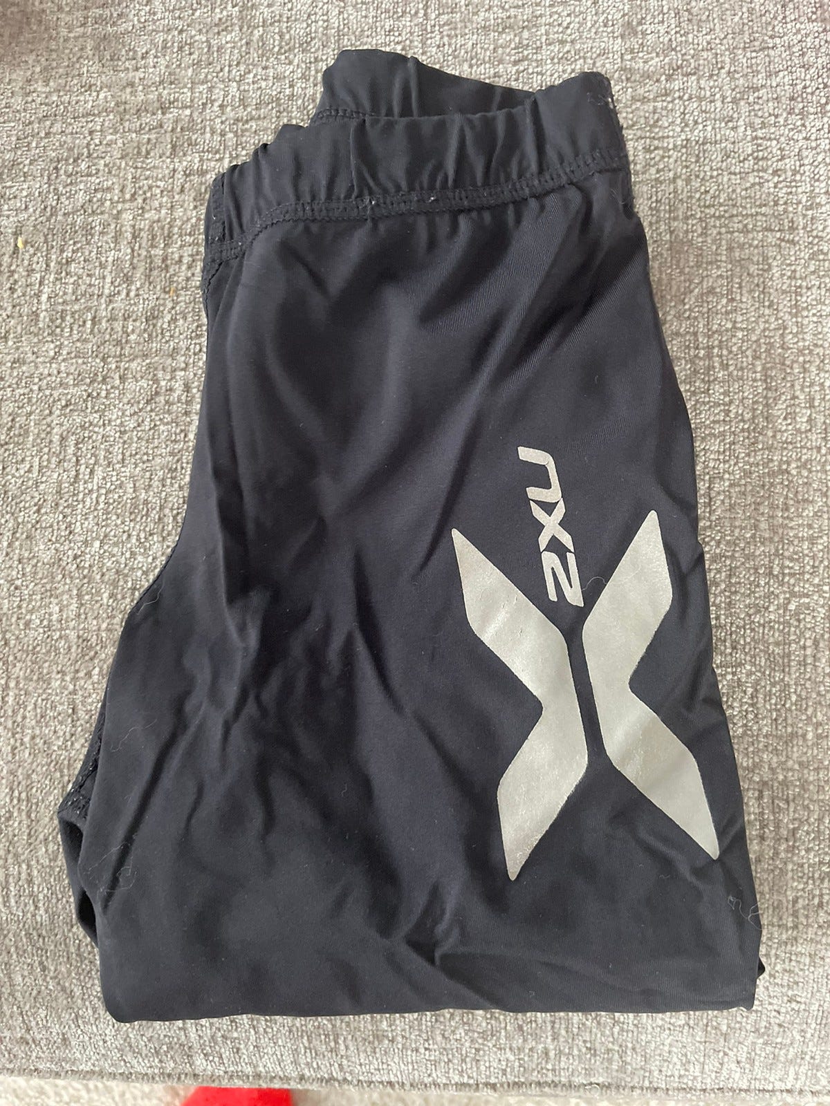 2XU tights | FINN-torget