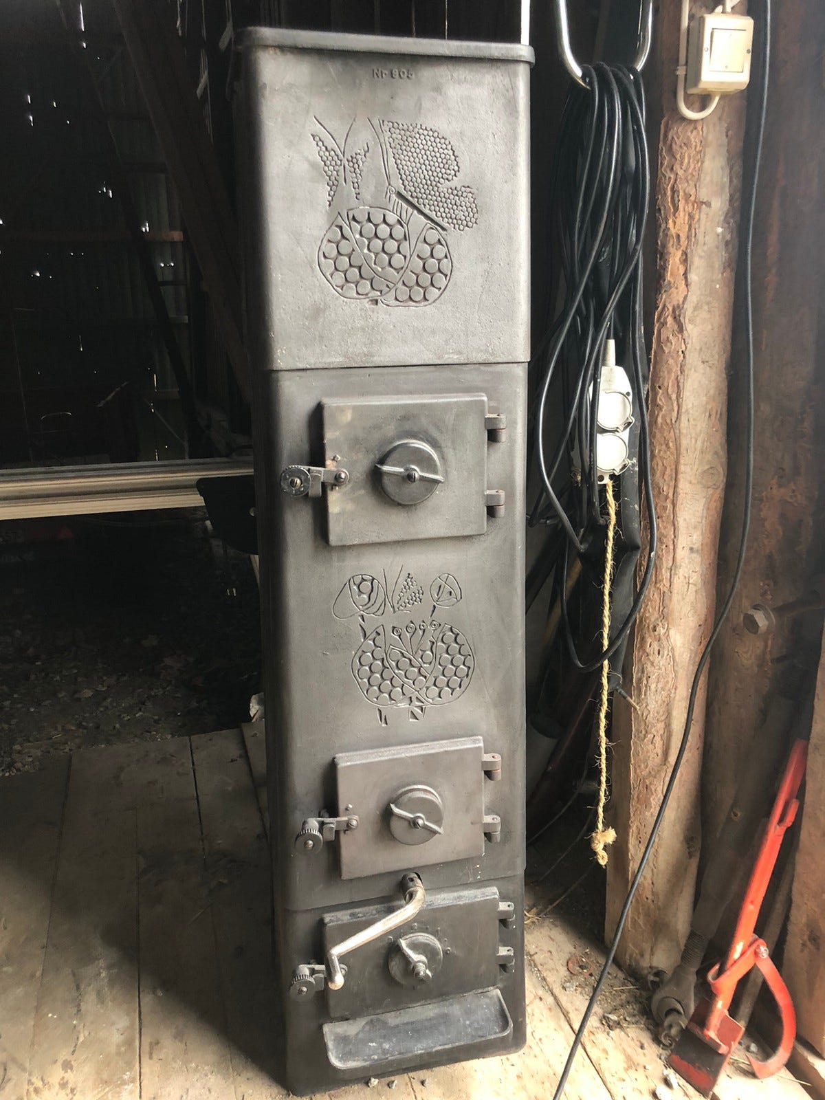 Solid vedovn med ekstra kammer | FINN-torget