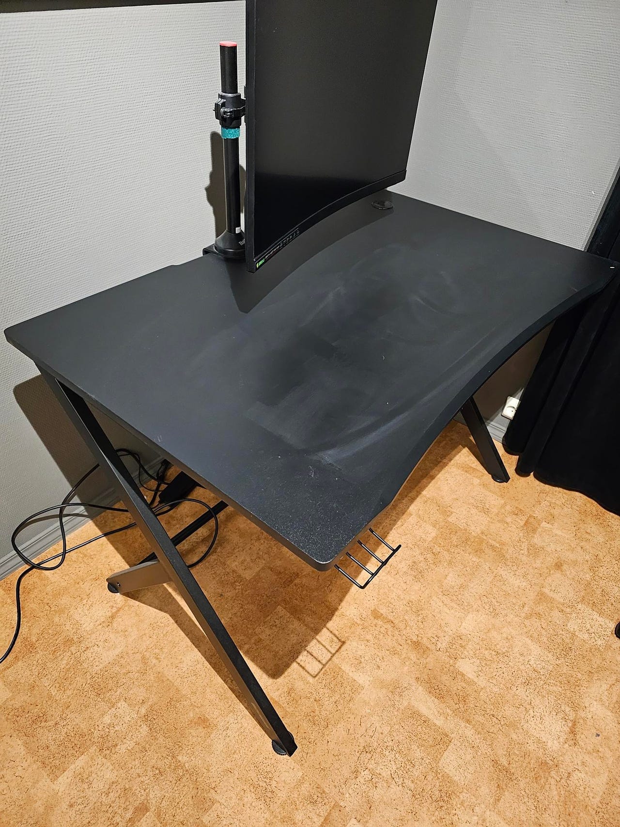 Pc pult/Gaming pult | FINN torget