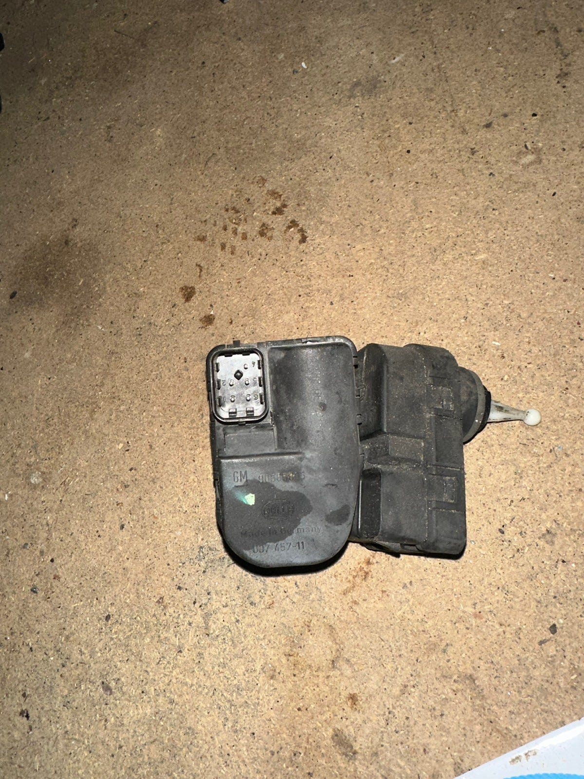 Opel omega b høydejusterings motor lys | FINN-torget